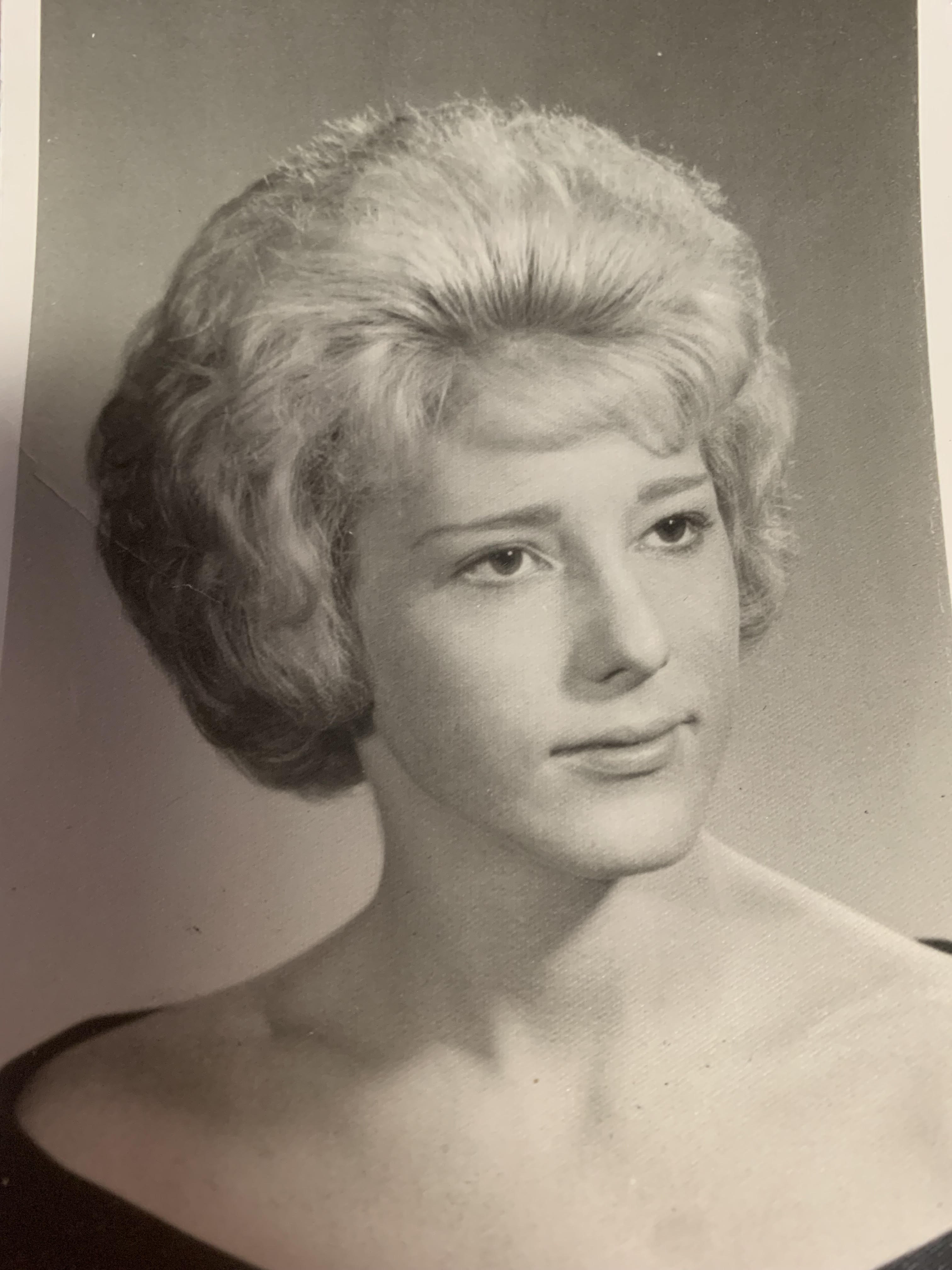 Vicki V. Wacker (1945-2022) | Ellsworth County Independent Reporter
